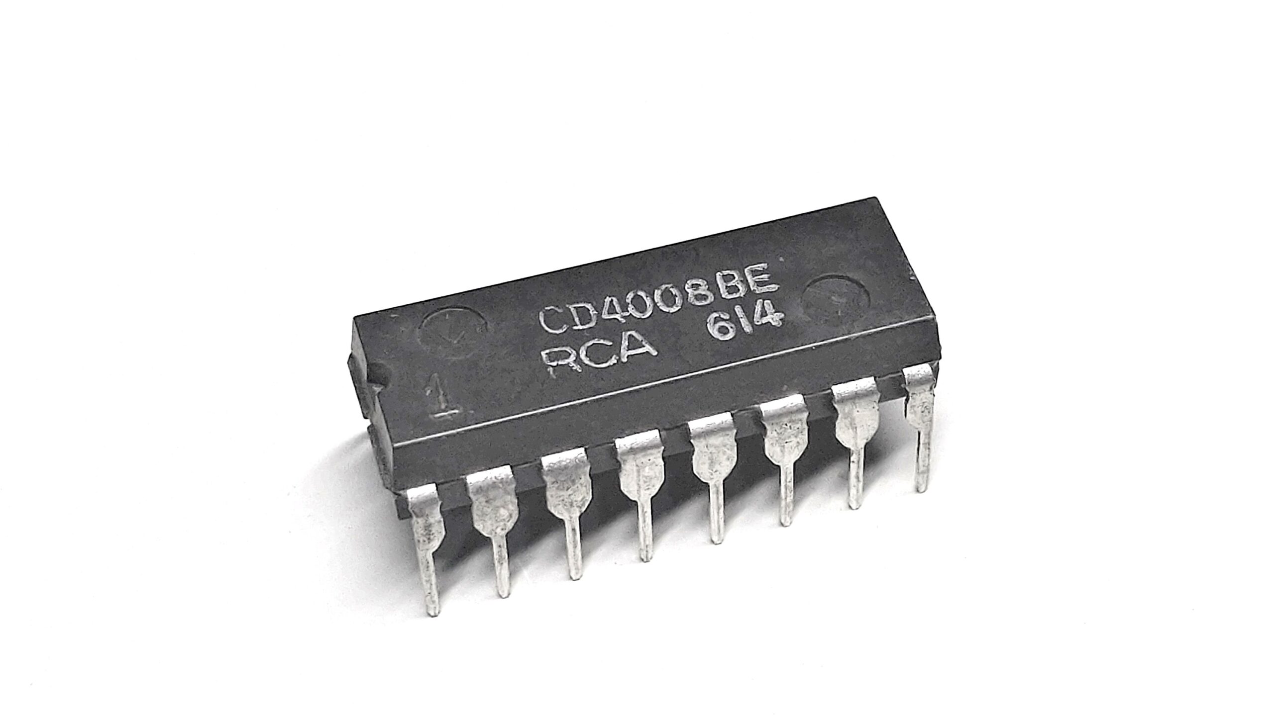 خرید و قیمت آیسی CD4008 | راویدان تک